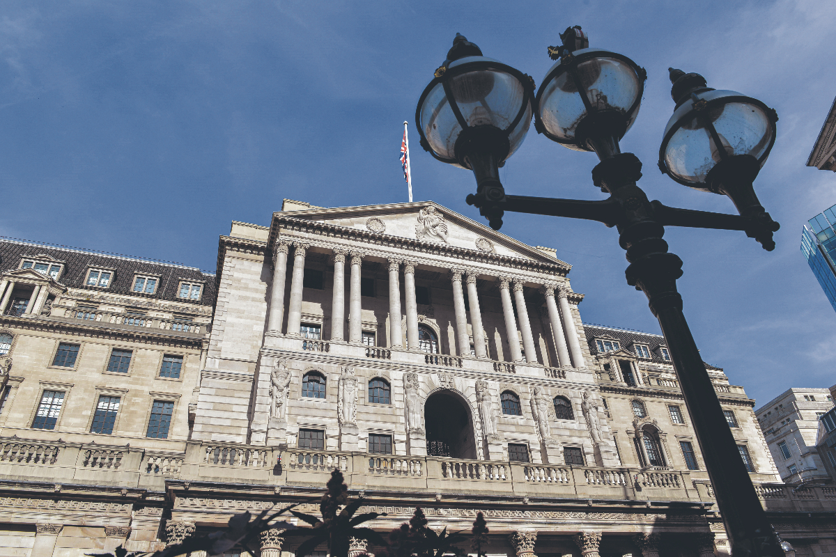 Bank of England cuts interest rates despite looming inflation surge