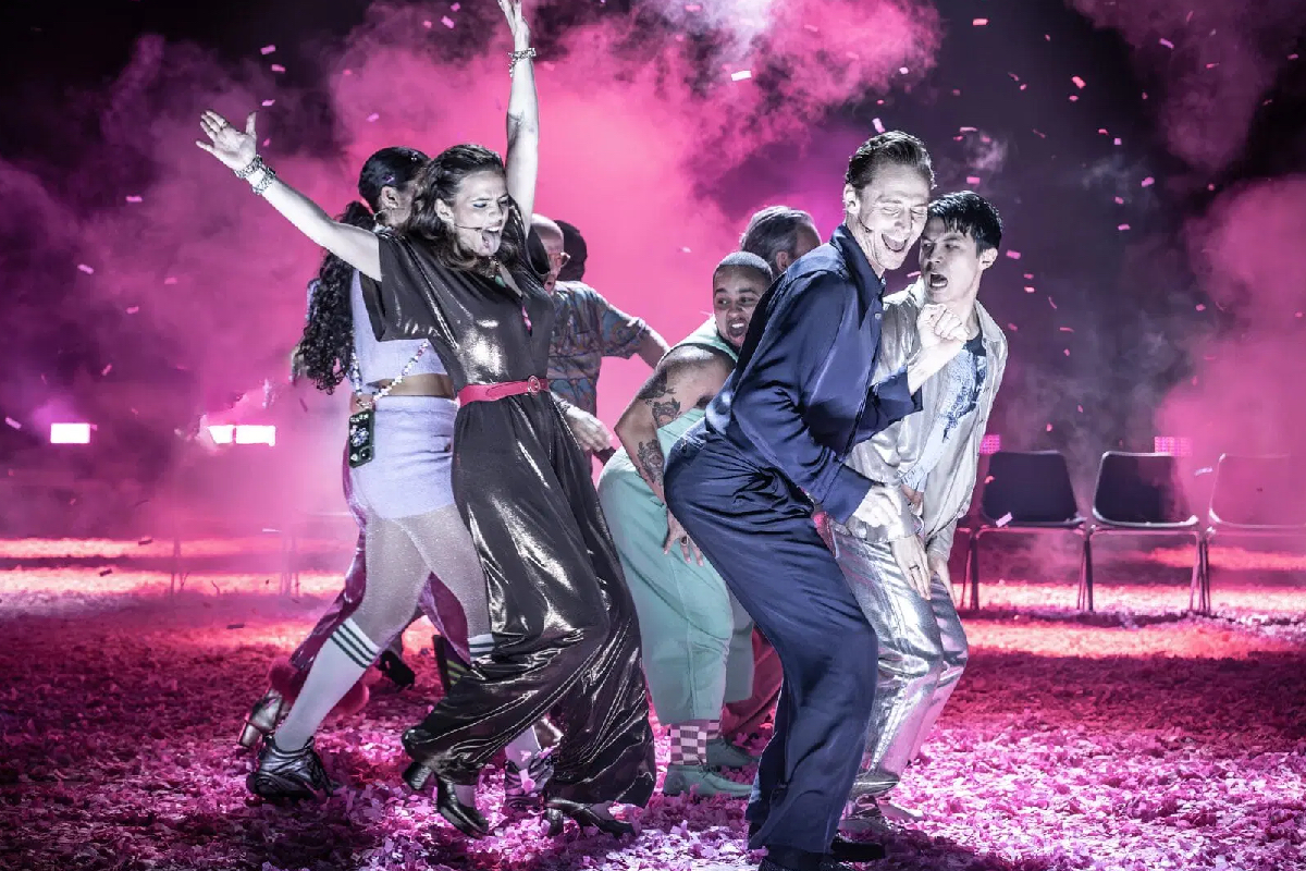 Unicorn play: Mike Bartlett's sharp Stephen Mangan throuple play