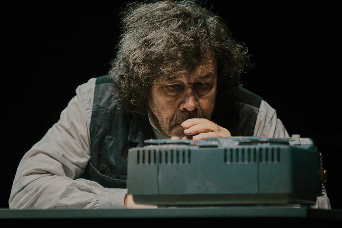 Krapp's Last Tape review: Stephen Rea is sublime
