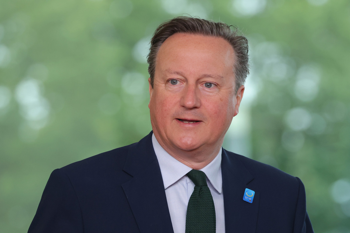 Former PM David Cameron in job talks with law firm DLA Piper