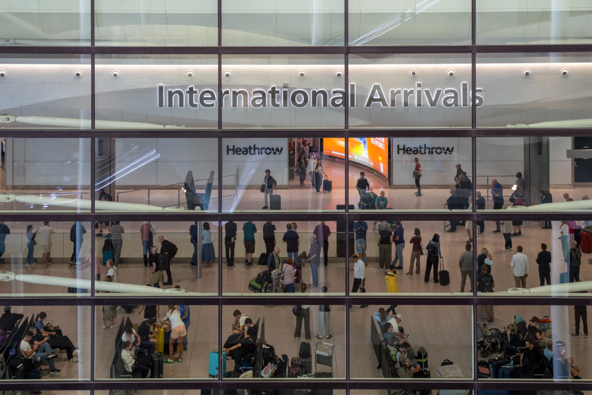Heathrow passenger volumes drop as jet fuel crisis rocks market